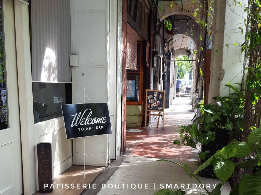 Le Petit Four Patisserie – Little French Bakery - SmartDory